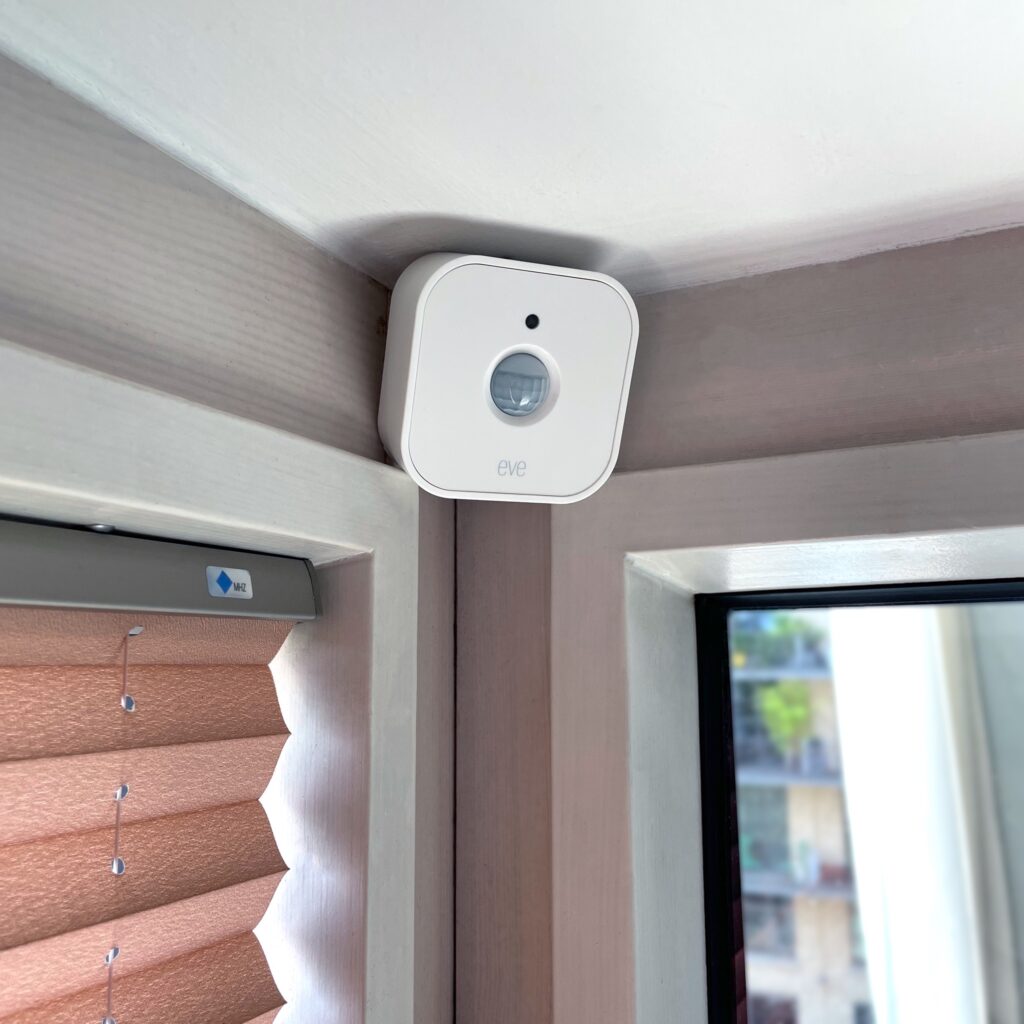 Apple Home Automation: Controlling Lights with Multiple Motion Sensors